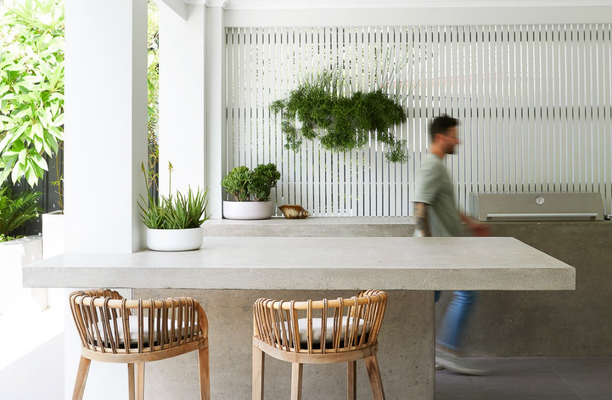 How To Add Value To Your Home With An Outdoor Kitchen | Balnei & Colina